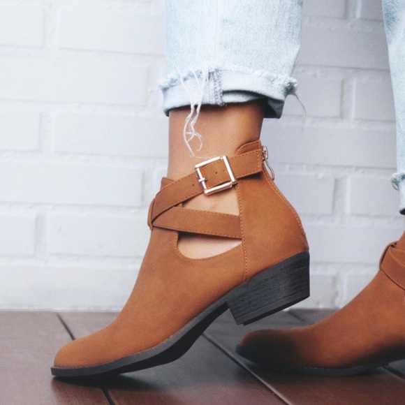Shoes | Tan Ankle Bootie Block Heel | Poshmark
